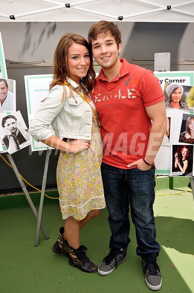 Madisen Hill And Nathan Kress Kissing Madisen Hill And Nathan Kress Kissing