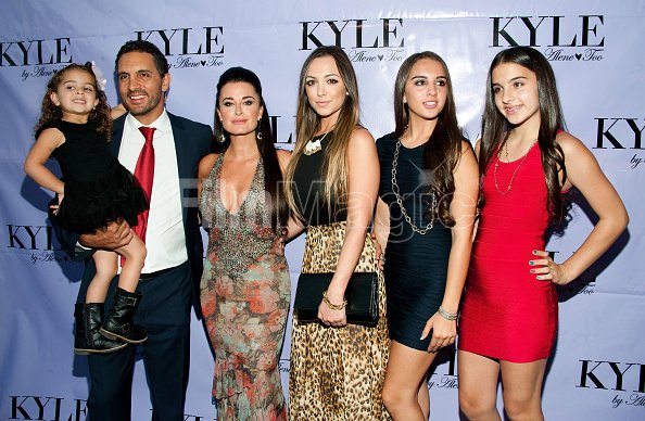 Portia Umansky Mauricio Umansky Tv Personality Kyle Richards Farrah