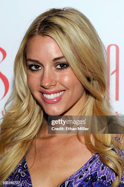 Month Heather Rae Young ストックフォトと画像 Getty Images