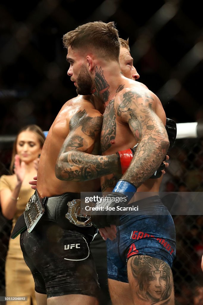 Cody Garbrandt And Tj Dillashaw Shake Hands After Their Ufc News