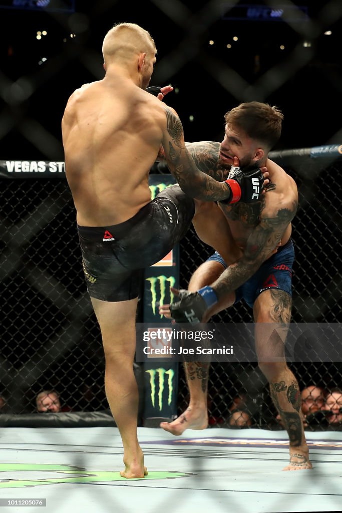 Tj Dillashaw Kicks Cody Garbrandt In The First Round Of The Ufc News