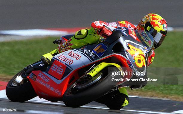 53 Valentino Rossi 1999 Photos & High Res Pictures - Getty Images 53 Valentino Rossi 1999 Photos & High Res Pictures - Getty Images