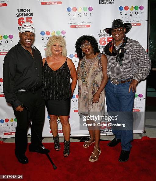 Former boxer Leon Spinks, his wife Brenda Glur-Spinks, Vanessa ... Former boxer Leon Spinks, his wife Brenda Glur-Spinks, Vanessa ...