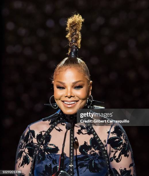 Janet Jackson (Singer) Photos and Premium High Res Pictures - Getty Images Janet Jackson (Singer) Photos and Premium High Res Pictures - Getty Images