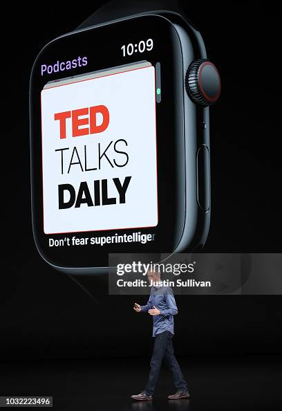 Jeff Williams Chief Operating Officer Of Apple Inc Speaks During