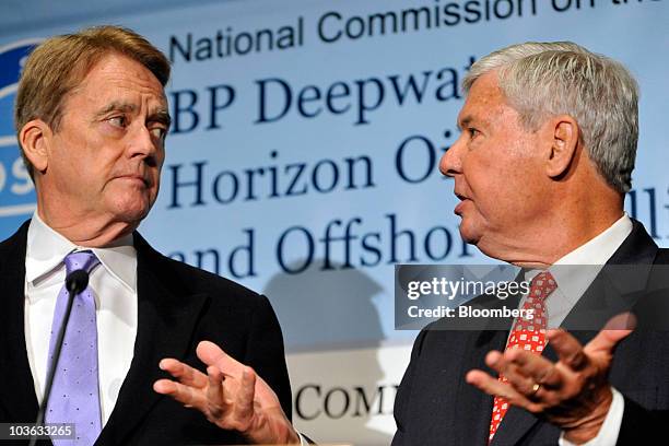 39 National Commission On The Deepwater Horizon Oil Spill Meets Photos