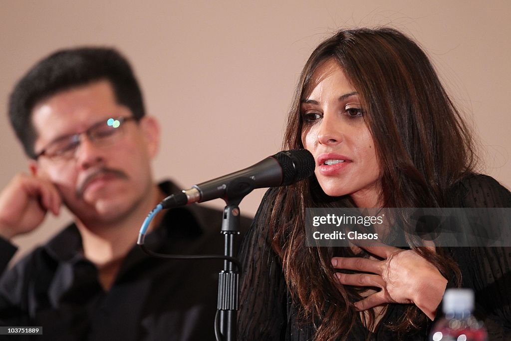 Elizabeth Cervantes During A Press Conference To Present The Movie El