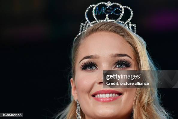 Arna Yr Jonsdottir From Iceland Winner Of The Miss Em 2016 News