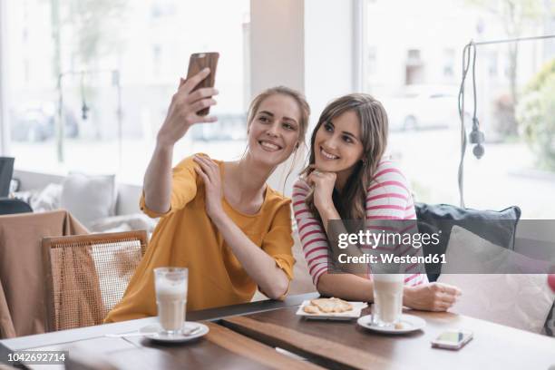 Coffee Shop Selfie Photos And Premium High Res Pictures Getty Images