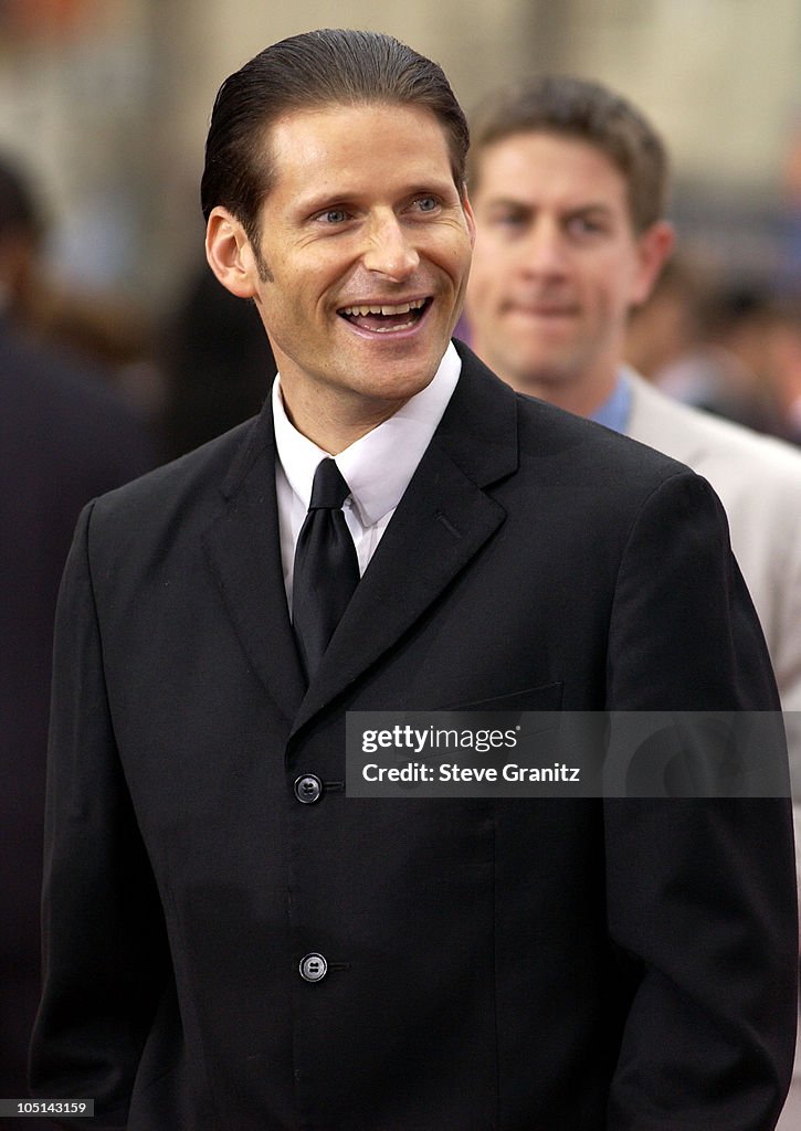 Crispin Glover During Charlies Angels 2 Full Throttle Premiere News Photo Getty Images