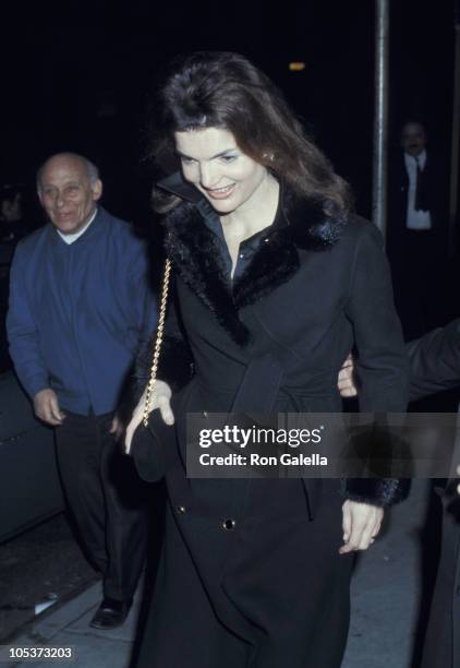 Jackie Kennedy Onassis And Aristotle Onassis At Jfk International