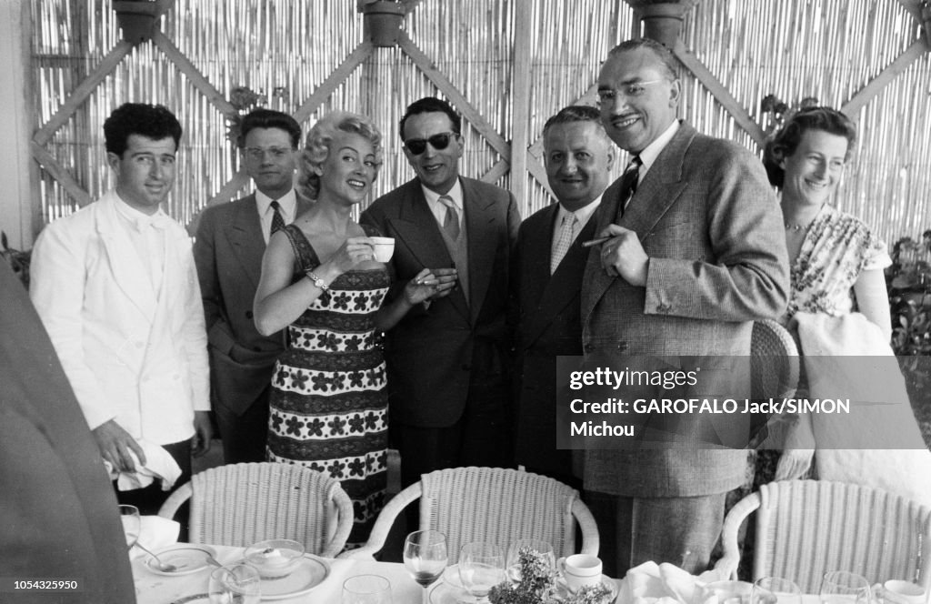 Le 9ème Festival De Cannes 1956 Sest Déroulé Du 23 Avril Au 10 Mai