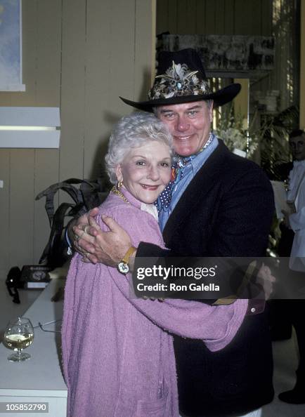 Mary Martin And Larry Hagman During Heidi Hagmans Art Exhibit At
