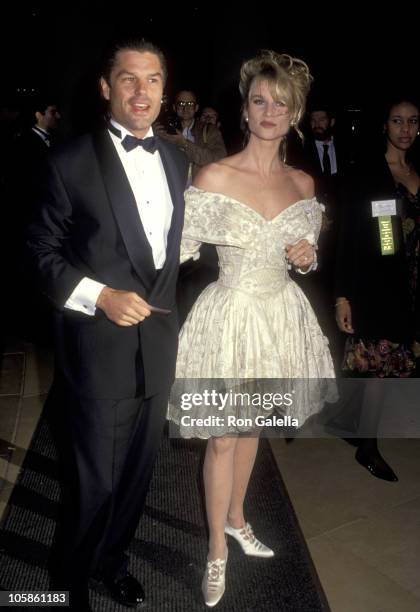 61 Photos Et Images Haute Résolution De Harry Hamlin Sheridan Getty