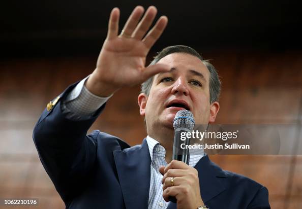 U S Sen Ted Cruz Speaks A Get Out The Vote Bus Tour Rally At The Mk