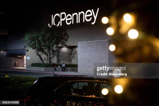 Culver City Westfield Mall Photos And Premium High Res Pictures Getty