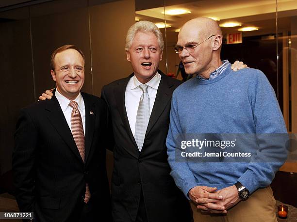 111 Clinton James Carville Photos And High Res Pictures Getty Images