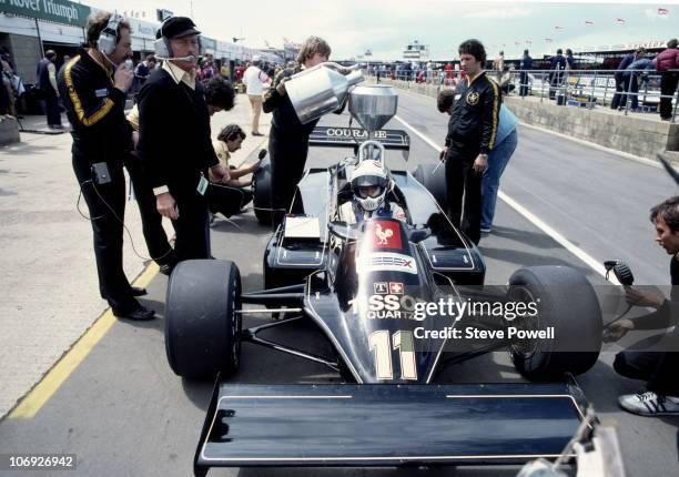 Elio De Angelis Lotus Cosworth Photos And Premium High Res Pictures