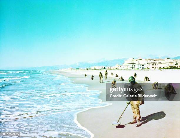 Italian Infantry Photos and Premium High Res Pictures - Getty Images Italian Infantry Photos and Premium High Res Pictures - Getty Images