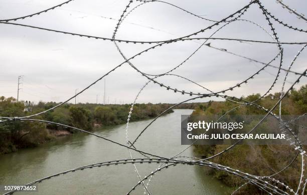 Mcallen Hidalgo Reynosa International Bridge Photos And Premium High