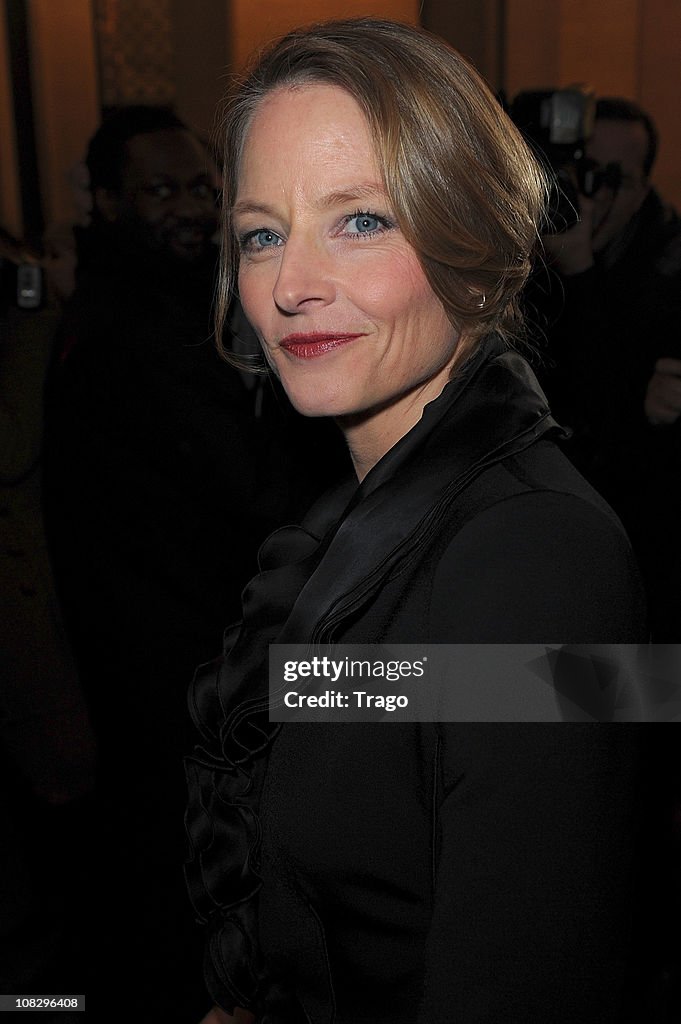 Jodie Foster During Paris Haute Couture Fashion Week Springsummer News Photo Getty Images