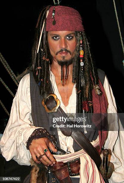 Jack Sparrow Images Photos And Premium High Res Pictures Getty Images