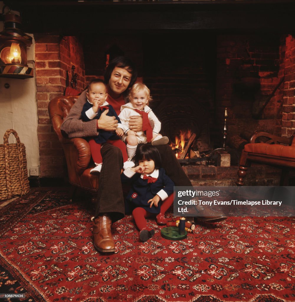 Pianist, conductor and composer, Andre Previn, photographed with his ... Pianist, conductor and composer, Andre Previn, photographed with his ...