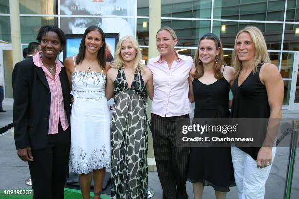 294 Shannon Reilly Photos & High Res Pictures - Getty Images 294 Shannon Reilly Photos & High Res Pictures - Getty Images