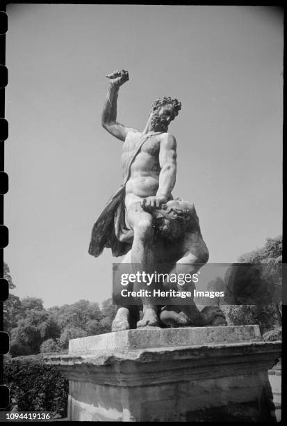 19 Samson Slaying A Philistine Stock Photos, High-Res Pictures, and ... 19 Samson Slaying A Philistine Stock Photos, High-Res Pictures, and ...