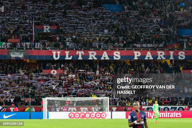 679 Paris Saint Germain Ultras Photos And High Res Pictures Getty Images