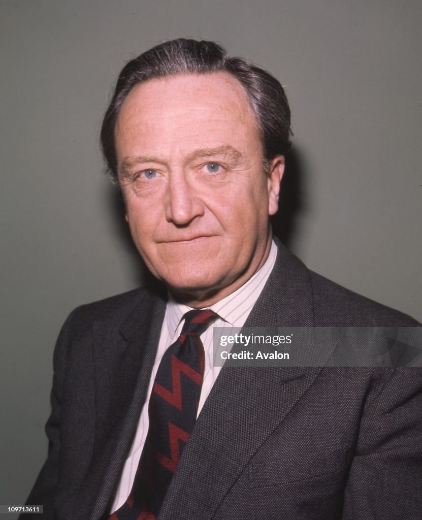 Major General Sir Harry Tuzo, Sir Harry Craufurd Tuzo, GOC and... News ... Major General Sir Harry Tuzo, Sir Harry Craufurd Tuzo, GOC and... News ...