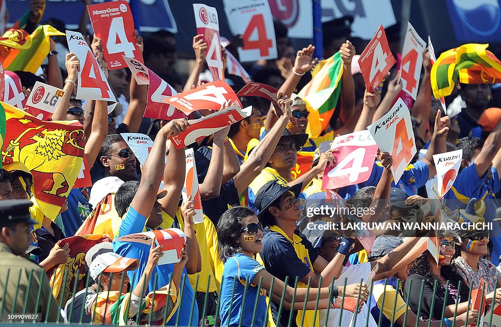 Sri Lankan Cricket Fans Cheer During The Group A Match In The World