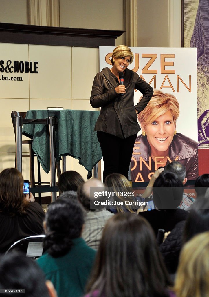Personal finance guru and author Suze Orman signs copies of Personal finance guru and author Suze Orman signs copies of