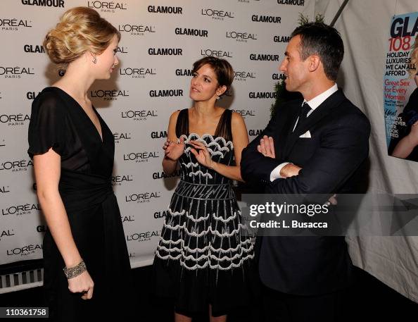 Singer Taylor Swift, Glamour Editor-in-Chief Cindi Leive and... News ... Singer Taylor Swift, Glamour Editor-in-Chief Cindi Leive and... News ...