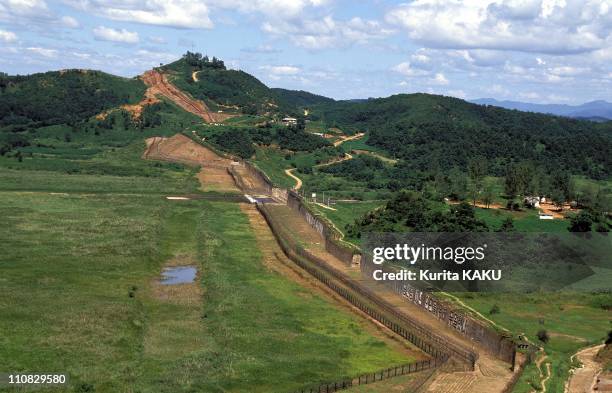 Korean Dmz Line Photos And Premium High Res Pictures Getty Images