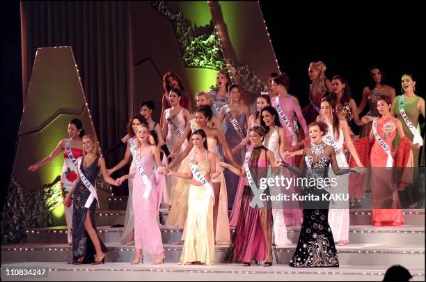 39 International Beauty Pageant 2001 Photos And High Res Pictures Getty