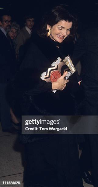 191 Jacqueline Kennedy Onassis At Metropolitan Opera House Photos