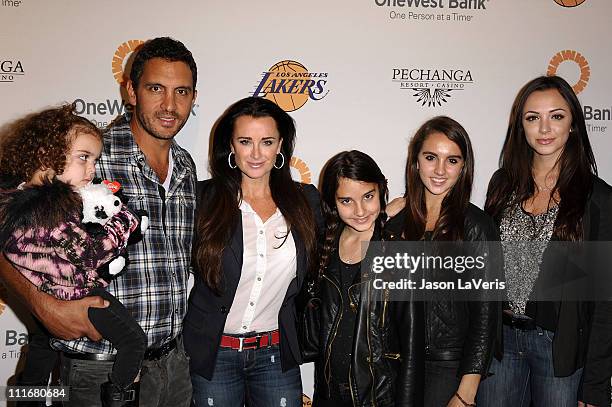 Farrah Kyle Richards Daughter Photos And Premium High Res Pictures