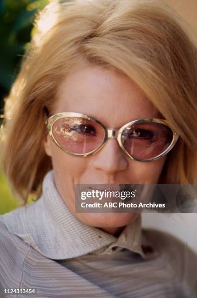 Angie Dickinson 1971 Photos And Premium High Res Pictures Getty Images