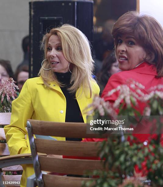 9542 Kathie Lee Ford And Hoda Kotb Photos And High Res Pictures Getty