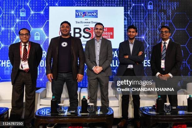 Gulshan Rai Fotografías e imágenes de stock - Getty Images Gulshan Rai Fotografías e imágenes de stock - Getty Images