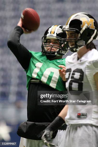 24 Southlake Carroll High School Stock Photos, High-Res Pictures, and ... 24 Southlake Carroll High School Stock Photos, High-Res Pictures, and ...