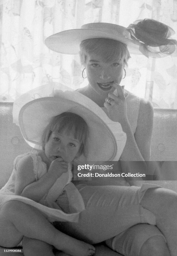 Actress Shirley Maclaine And Her Daughter Sachi Parker Aka Stephanie