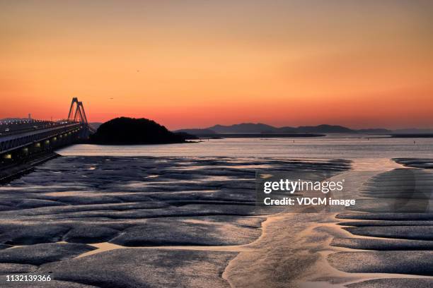 20 Yeongjong Bridge Stock Photos, High-Res Pictures, and Images - Getty ... 20 Yeongjong Bridge Stock Photos, High-Res Pictures, and Images - Getty ...