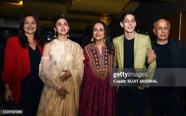 37 Pooja Soni Stock Photos, High-Res Pictures, and Images - Getty Images 37 Pooja Soni Stock Photos, High-Res Pictures, and Images - Getty Images