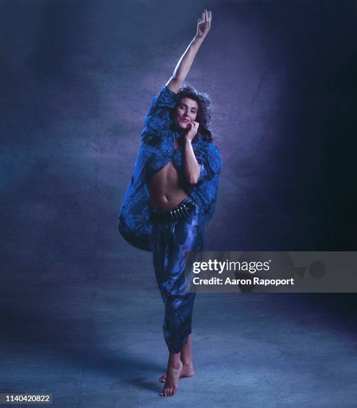 Singer Laura Branigan Poses For A Portrait Circa 1985 In Los Angeles News Photo Getty Images