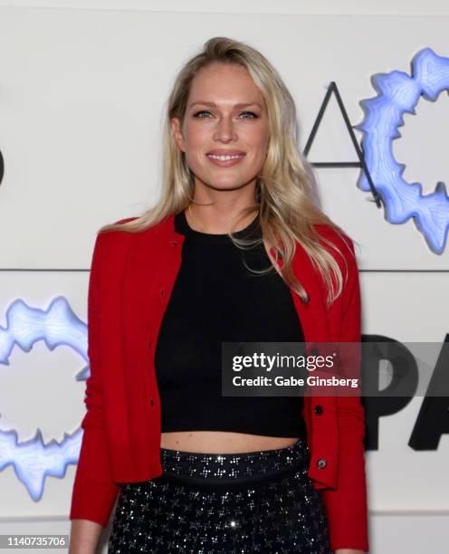 Actess Erin Foster Photos And Premium High Res Pictures Getty Images