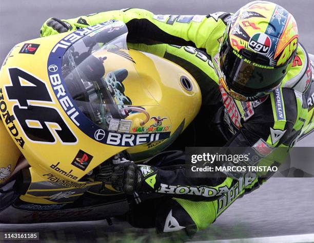Valentino Rossi 2000 Photos and Premium High Res Pictures - Getty Images Valentino Rossi 2000 Photos and Premium High Res Pictures - Getty Images