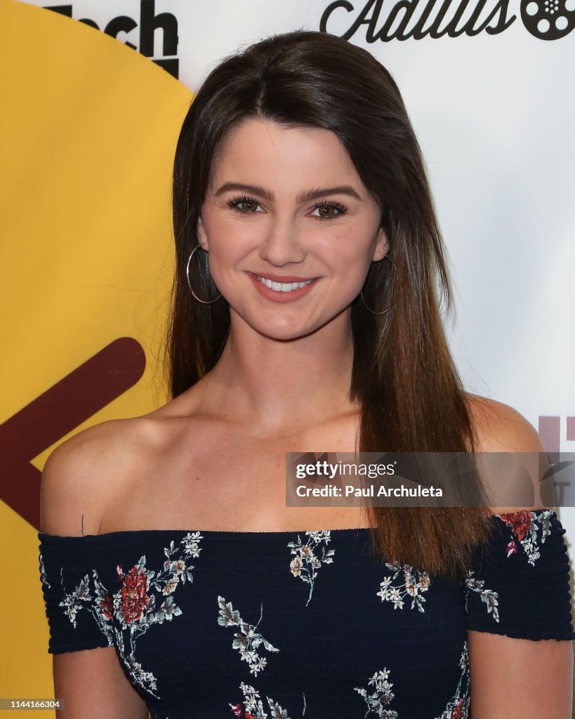 Actress Hunter Deno Attends The 2019 Hollywood Comedy Shorts Film Nachrichtenfoto Getty Images