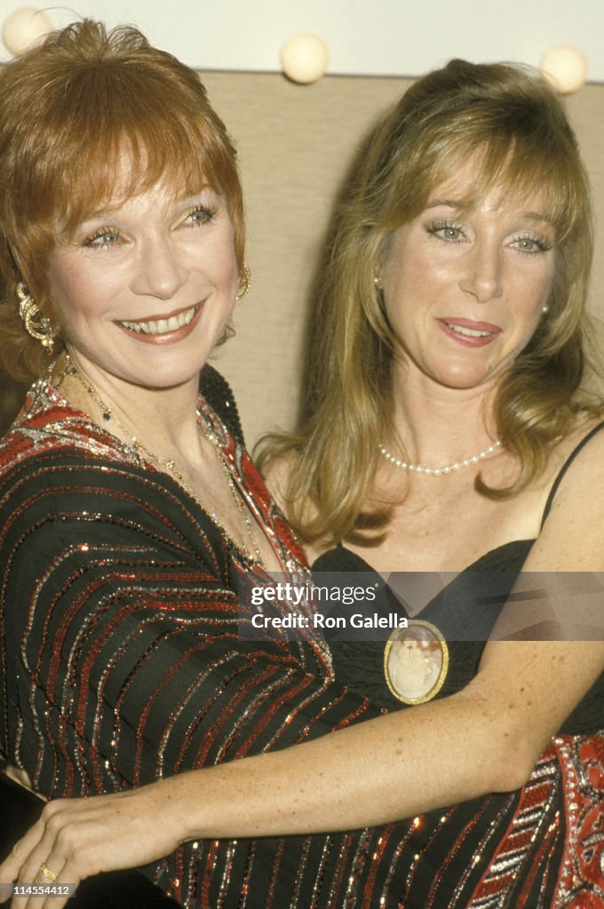 Shirley Maclaine And Daughter Sachi Parker During 31st Annual News